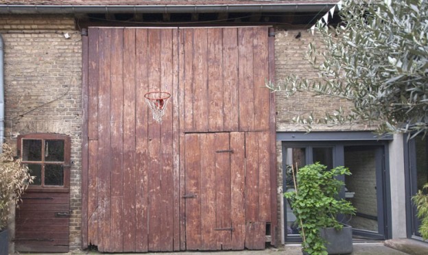 Die lange Geschichte von dem großen Scheunentor - HeldamHerd